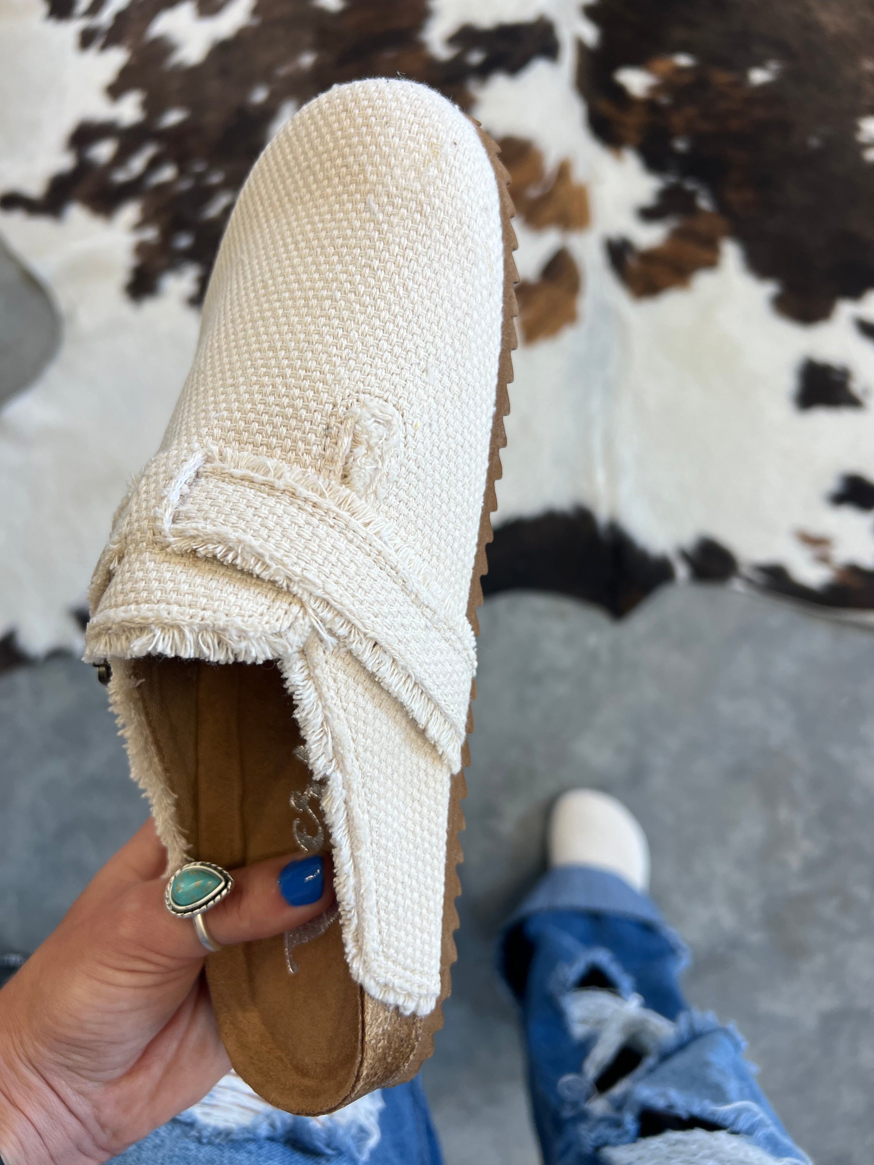 Fall In Love Slide On Shoe – The Crooked Cactus Boutique